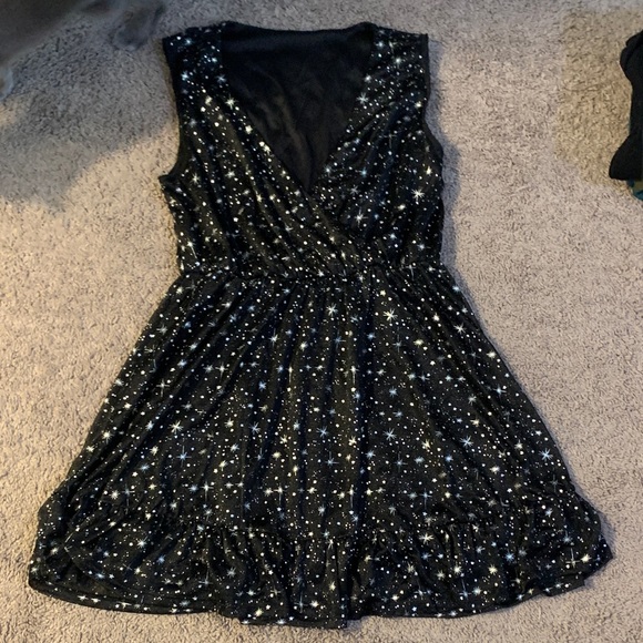 Dresses | Black Starry Sleeveless Dress | Poshmark